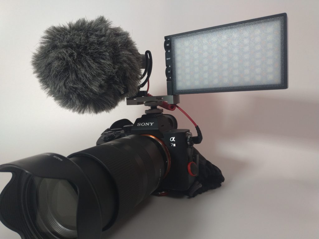 PIXEL G1S RGBビデオライト | 小型で撮影に使えるおすすめライト